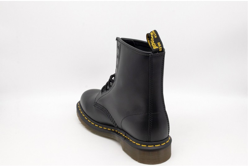 DR. MARTENS STIVALI STRINGATI 1460 IN PELLE SMOOTH